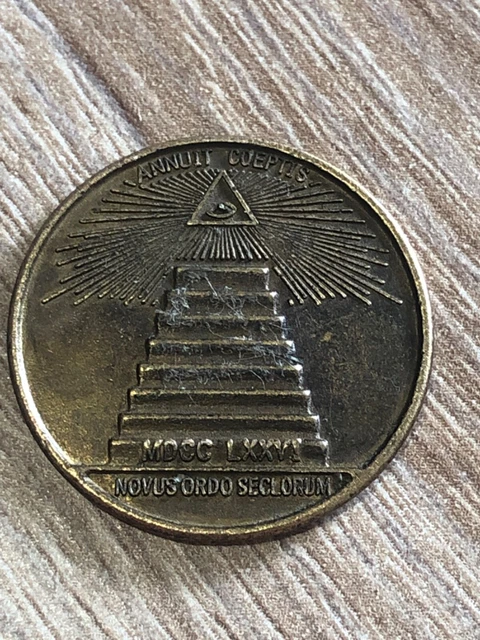 JETON GRAND SCEAU des Etats Unis.(maçonnique???) Annuit Coeptis ...