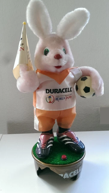 DURACELL PLUS WERBEFIGUR Fussball Bunny Korea - Hase Fusballfan Korea ...