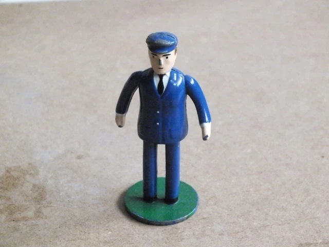 THOMAS THE TANK Engine Metal Diecast Train Conductor Figure 1990 ERTL £ ...