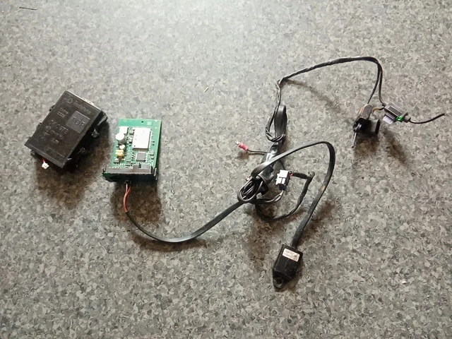 VODAFONE COBRA 2231 CAR TRACKER Based South Manchester £8.00 - PicClick UK