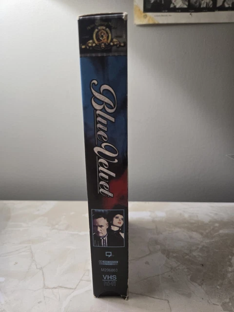 BLUE VELVET VHS Avant Garde Cinema David Lynch Kyle McLaughlin Dennis ...