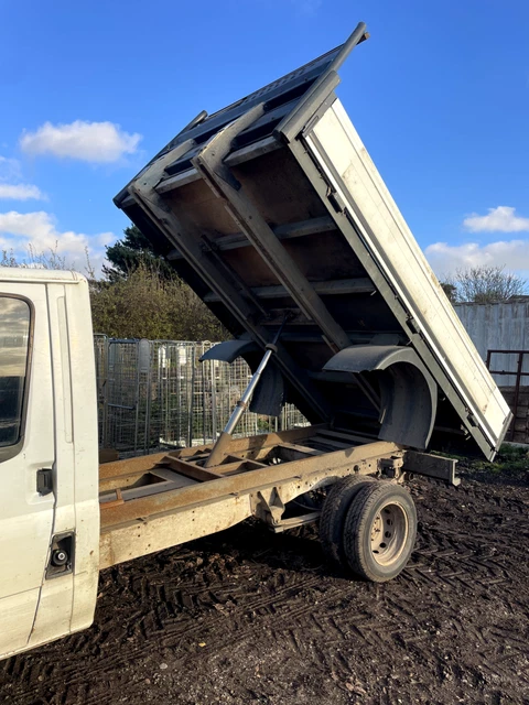 FORD TRANSIT TIPPER trucks for sale. Spares or repairs £250.00 ...