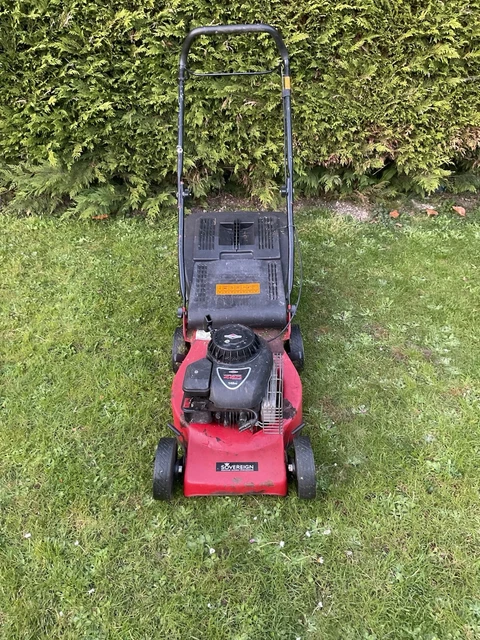 SOVEREIGN PETROL LAWN mower Lawnmower with video of it running £13.20 ...