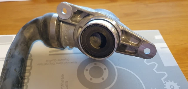 GENUINE MERCEDES OM642 Crankcase Breather Pressure Control Valve PCV ...