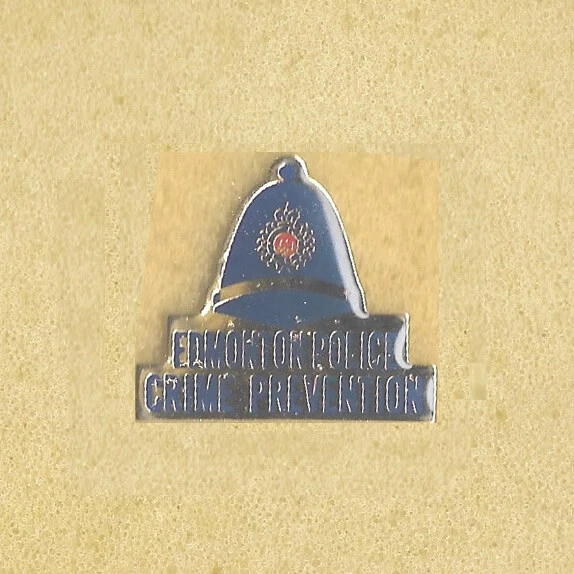EDMONTON POLICE CRIME Prevention Service Official Logo Pin $9.99 ...