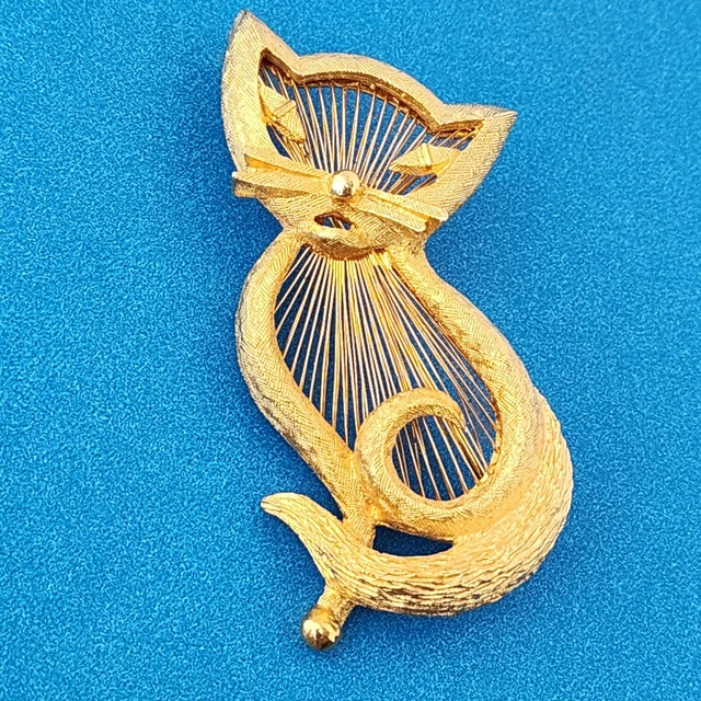 MONET CAT BROOCH 60s Spinneret Collection Shiny Wire Brushed Goldtone ...