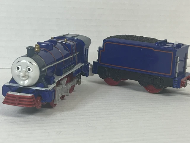 THOMAS & FRIENDS Trackmaster Hank And Tender Motorized Train Engine ...