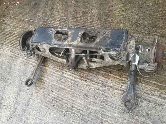 JAGUAR XJS FACELIFT 3.54 Lsd Outboard Brake Rear Axle Xjc Late Irs Axle ...