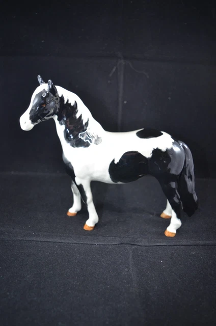 BESWICK PINTO PONY PIEBALD 2ND VERSION MODEL No. 1373 £65.00 - PicClick UK