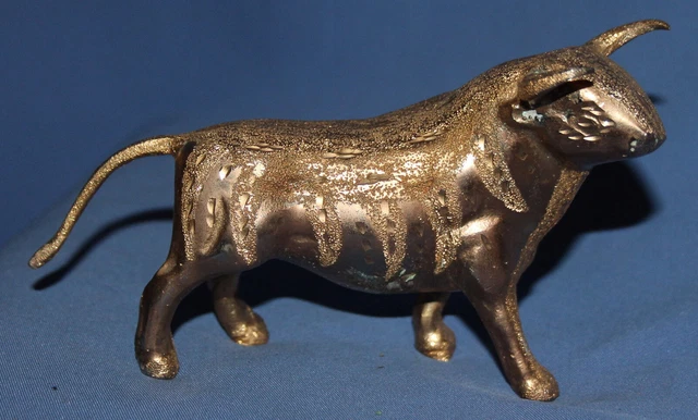 FIGURINE DE TAUREAU En Laiton Faite Main EUR 82,61 - PicClick FR