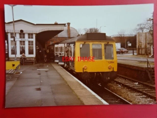 PHOTO CLASS 121 2 Car Dmu L284 At Slough Railway Station 1985 £1.85 ...