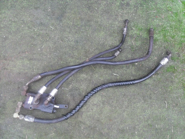 JACOBSEN 1672D TRI-KING Kubota mower Hydraulic Reel Cylinder Lift Spool ...