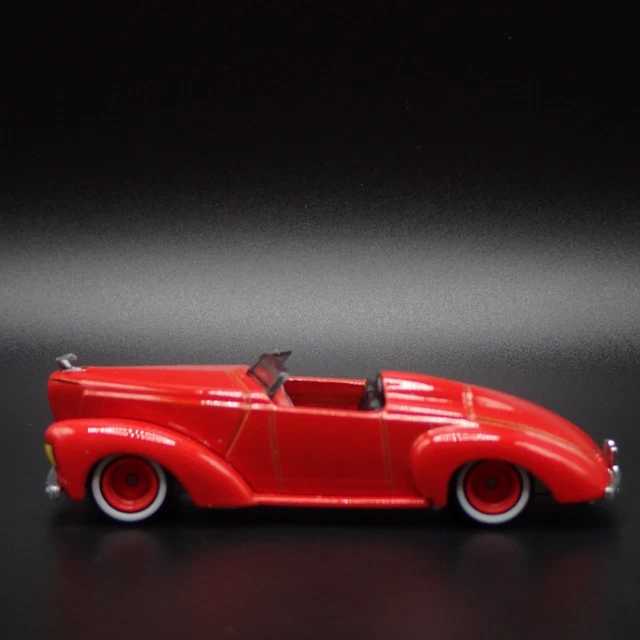 FIRST BATMAN 1941 41 Batmobile Red 1/64 Scale Collectible Diecast Model ...