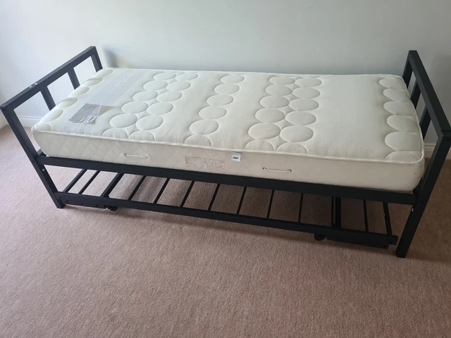 DAY BED TRUNDLE Bed Firm HULSTA Mattress Frame is new Mattress in good ...