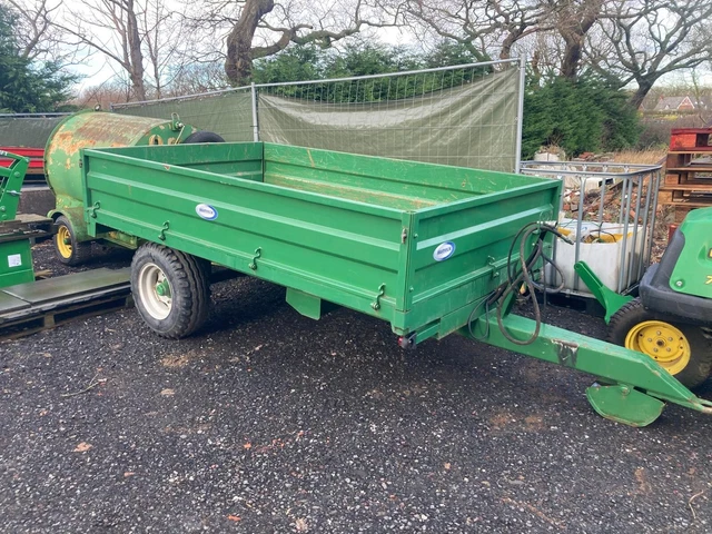 COMPACT TRACTOR WARWICK 3.5T Hydraulic Tipping Farm Trailer Dropped ...