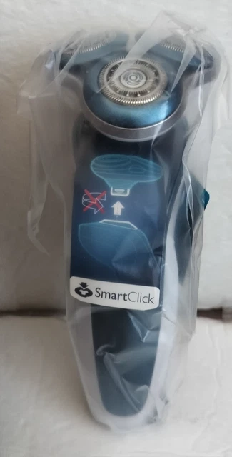 PHILIPS NORELCO S7370 Wet & Dry Electric Shaver with charging stand ...