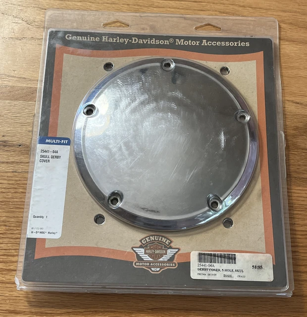 HARLEY DAVIDSON 25441-04A Plain 5-Hole Skull Derby Multi-fit Cover Kit ...