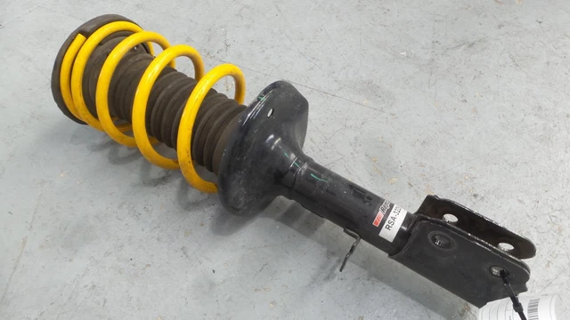 HOLDEN COMMODORE LEFT Front Strut Vz, Sedan/Wagon, 08/04- 2004 $121.00 ...
