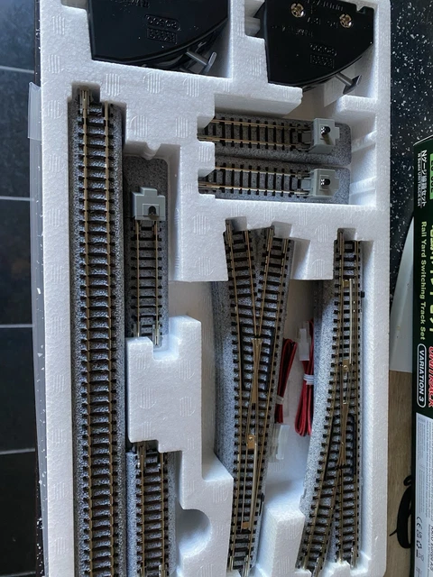 KATO UNITRACK V3 N Gauge Single Rail Yard Switching Track Set 20-862. £ ...