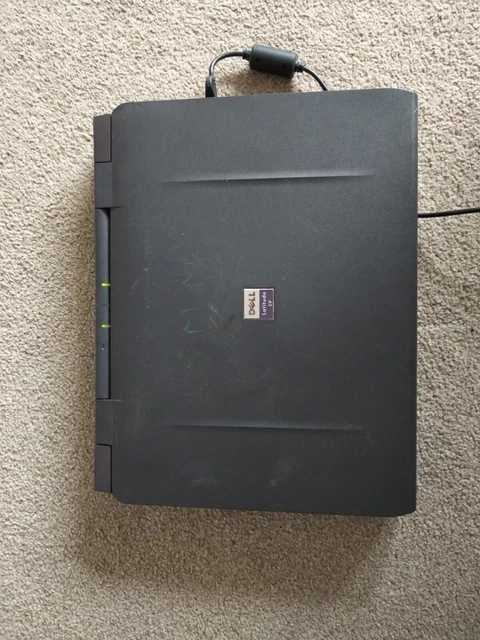 DELL LATITUDE CP 233XT Pentium 233 MHz MMX computer portatile retrò ...