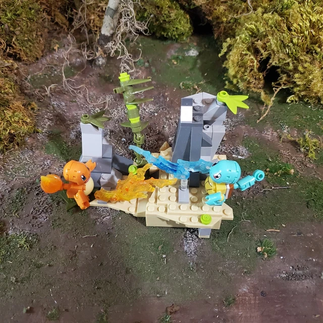 POKEMON LEGO MEGA Construx Squirtle vs Charmander with Bulbasaur $17.50 ...