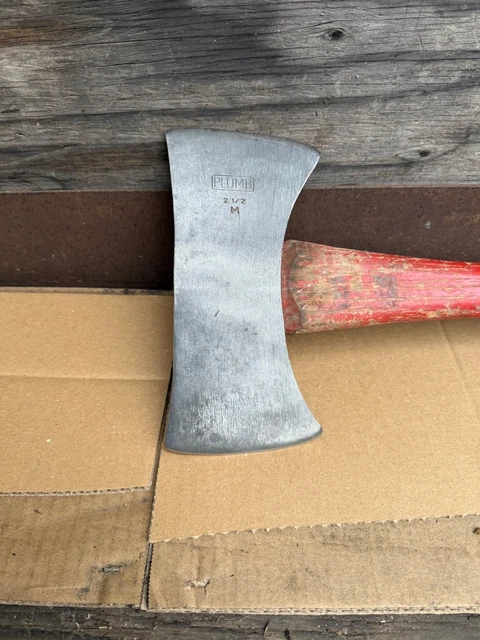 VINTAGE 2-1/2 LB. Plumb double bit cruiser axe, original 28" handle ...