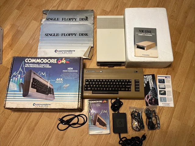COMMODORE 64 COMPUTER System Bundle W/Single Floppy Disk Untested $8.50 ...