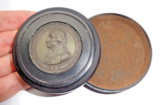 19TH CENTURY C1850 BOIS DURCI LORD NELSON SNUFF BOX WITH SHIPWRECK ...