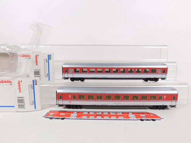 MÄRKLIN H0 AC 4226+4227 Passenger Car 1st+2nd Class DB NEM KKK New £84. ...