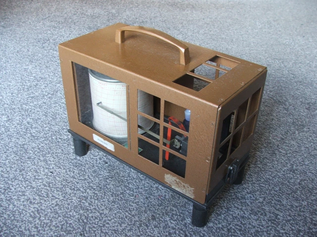 VINTAGE HYGROGRAPH CLOCKWORK chart recorder working order un-restored ...