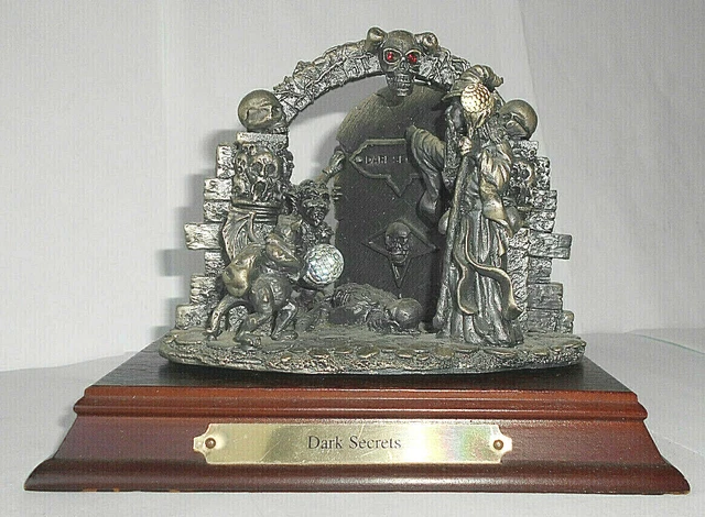 MYTH AND MAGIC - DARK SECRETS - Tudor Mint - RARE FIGURE FROM DARK ...