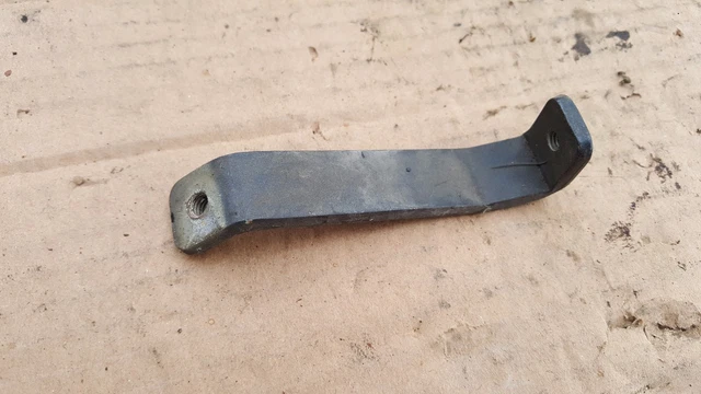 VW GOLF MK1 Jetta Caddy Front Windshield Firewall Securing Bracket £16. ...