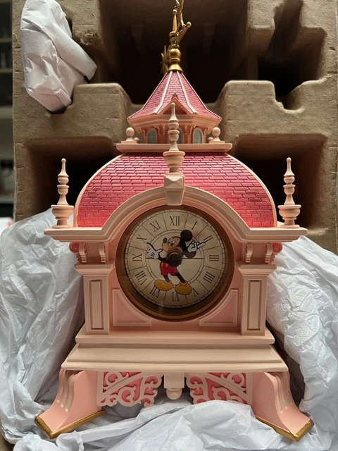BRAND NEW IN Box DISNEYLAND PARIS HOTEL EXCLUSIVE MICKEY MOUSE CLOCK £ ...