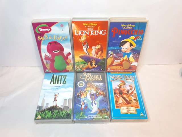 VHS VIDEO BUNDLE Sing & Dance With Barney, Lion King, Pinocchio, Swan ...