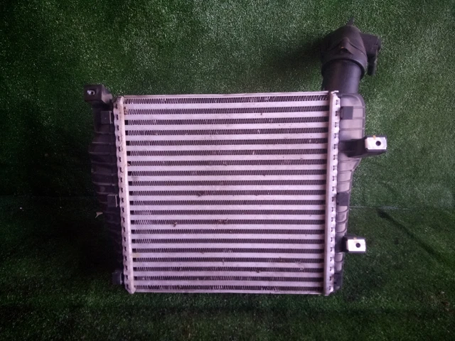 7L0117339 INTERCOOLER / Echangeur D´air / 92693 Pour Volkswagen Touareg ...