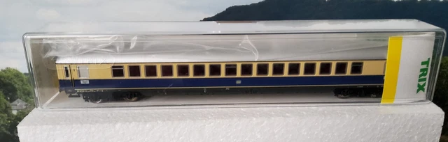 MINITRIX REISEZUGGROSSRAUMWAGEN Rheingold 62 15788 DB EP III KKK OVP £ ...