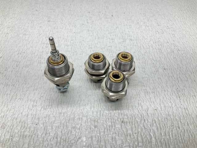 SYRON SNP50608 GEWINDEMUTTER Näherungssensor Kit M5/M6/M8 (TSC) EUR 163 ...