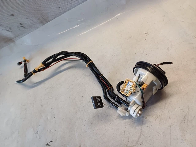 8CK MERCEDES W203 Essence Pompe de Réservoir A Carburant A2034706694 ...