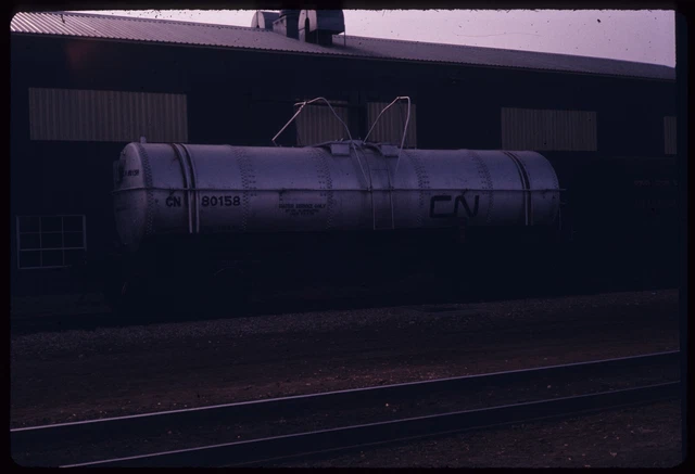 BH.DDB3.CN16 ORIGINAL SLIDE Canadian National Water Car #80158 at Calgary, AB $3.00 - PicClick CA