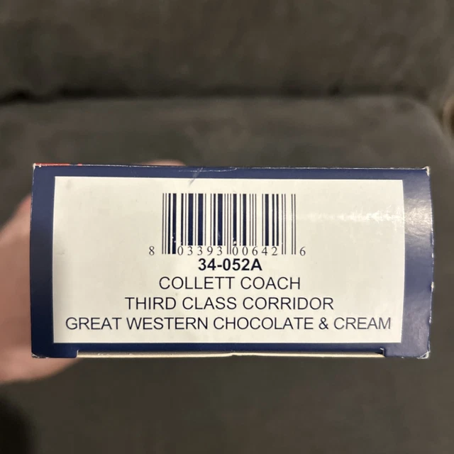 BACHMANN BRANCHLINE 34-052A Collett 60ft 3rd coach 1124 in GWR ...