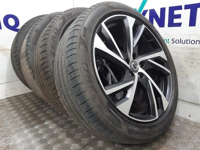 SET OF GENUINE 20 Inch VOLVO XC40 R-Design Alloy Wheels & PIRELLI Tyres ...