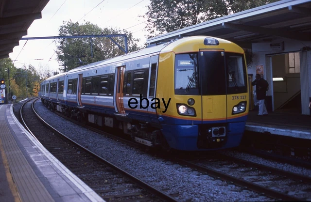 35MM RAILWAY SLIDE - EMU Class 378. 378227 @ Gospel Oak £2.99 - PicClick UK