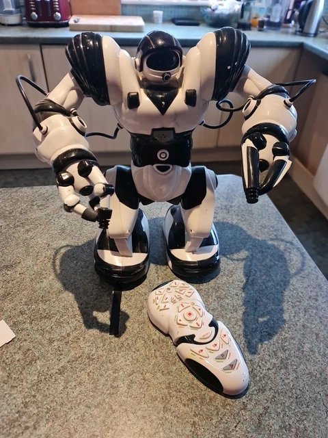 COLLECTIBLE ROBOSAPIEN V1 2004 1st BIOMORPHIC ROBOT FOR REPAIR £9.99 ...