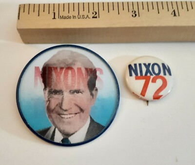 VINTAGE 1972 NIXON Vari-vue Political Campaign Buttons FLASHER Pinback ...