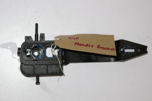 FORD FIESTA ST MK6 ST150 Passenger left door handle bracket £20.49 ...