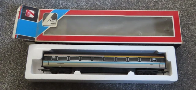 LIMA SCOTRAIL MK3 Composite Open Coach 11907 OO Gauge L305385 £22.26 ...