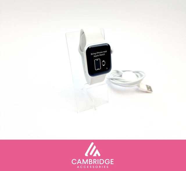 APPLE WATCH SERIES SE A2351 40mm GPS Silver S/M White Wristband Grade C ...