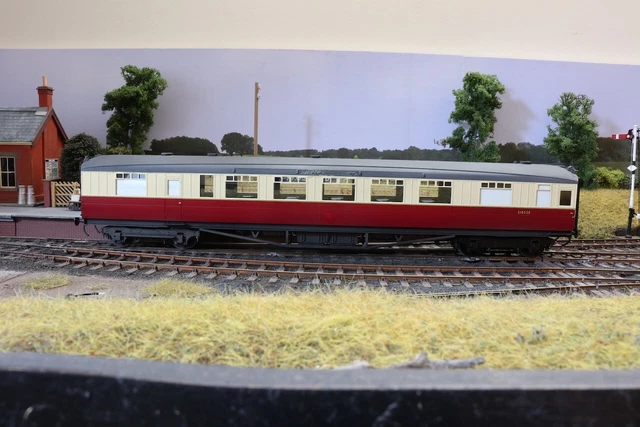 BR(LNER) GRESLEY BUFFET Lounge Car, Golden Age Models, A project. £300. ...