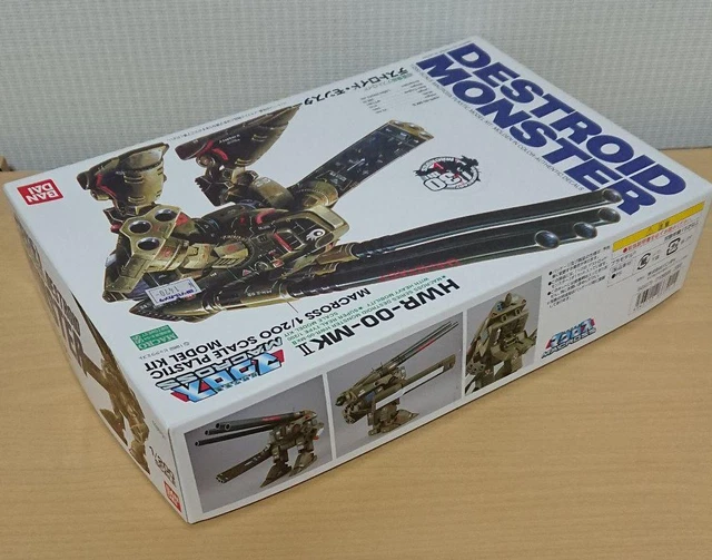 1/200 SCALE MACROSS Destroid Monster Kit HWR-00-MKII Bandai Japan EUR ...