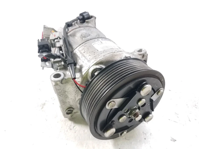 COMPRESSEUR DE CLIMATISATION - Renault MEGANE IV PH.1 - 926004941R - H0 ...